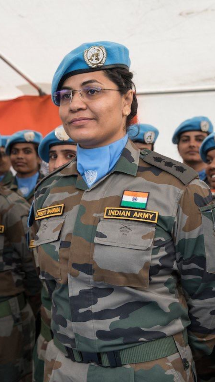 Indian Army Officer Dress Uniform As Unisex Army Ceremonial Dress At