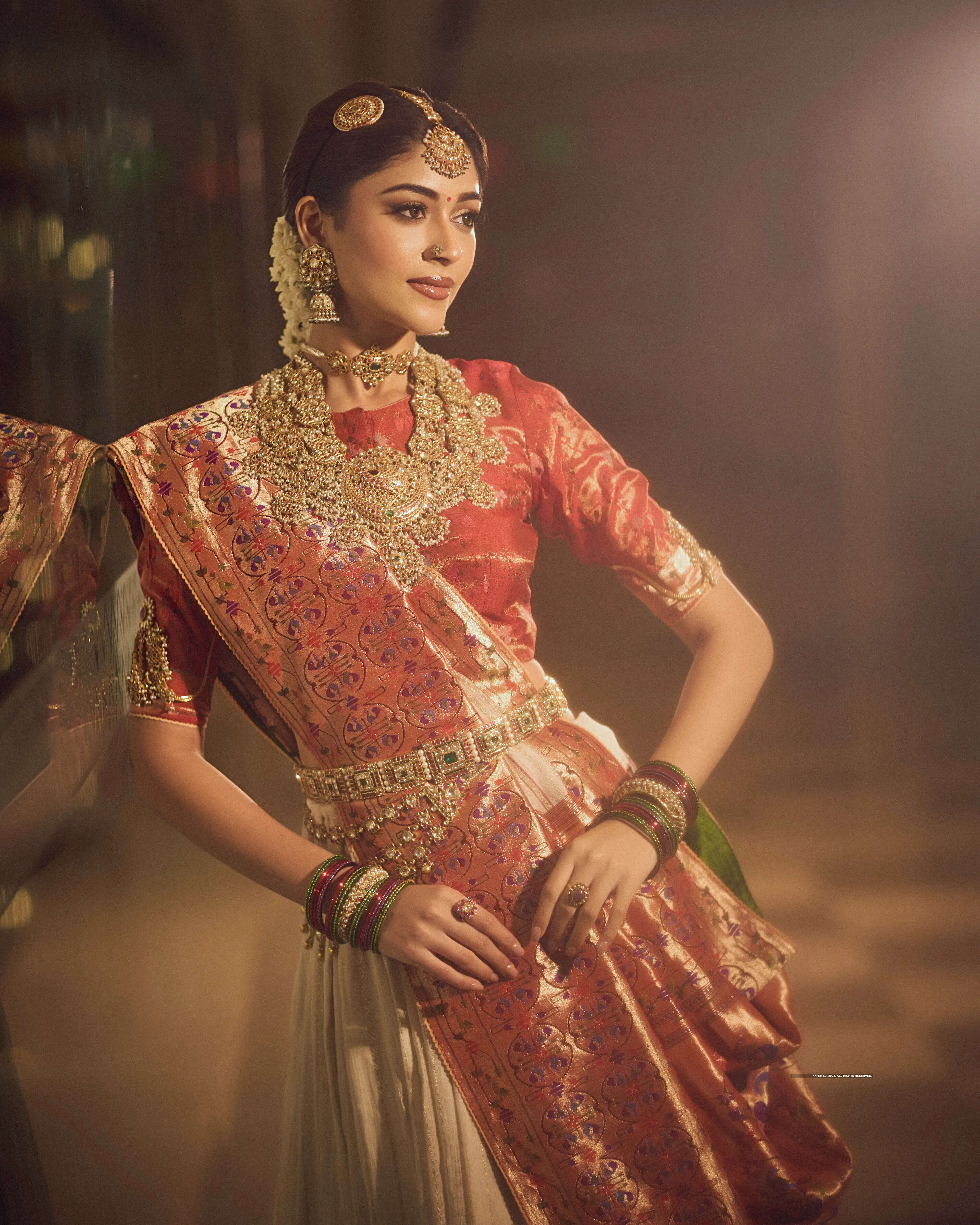 Nandini Gupta’s National Costume by Gaurang Shah Weaves a Timeless Tale ...