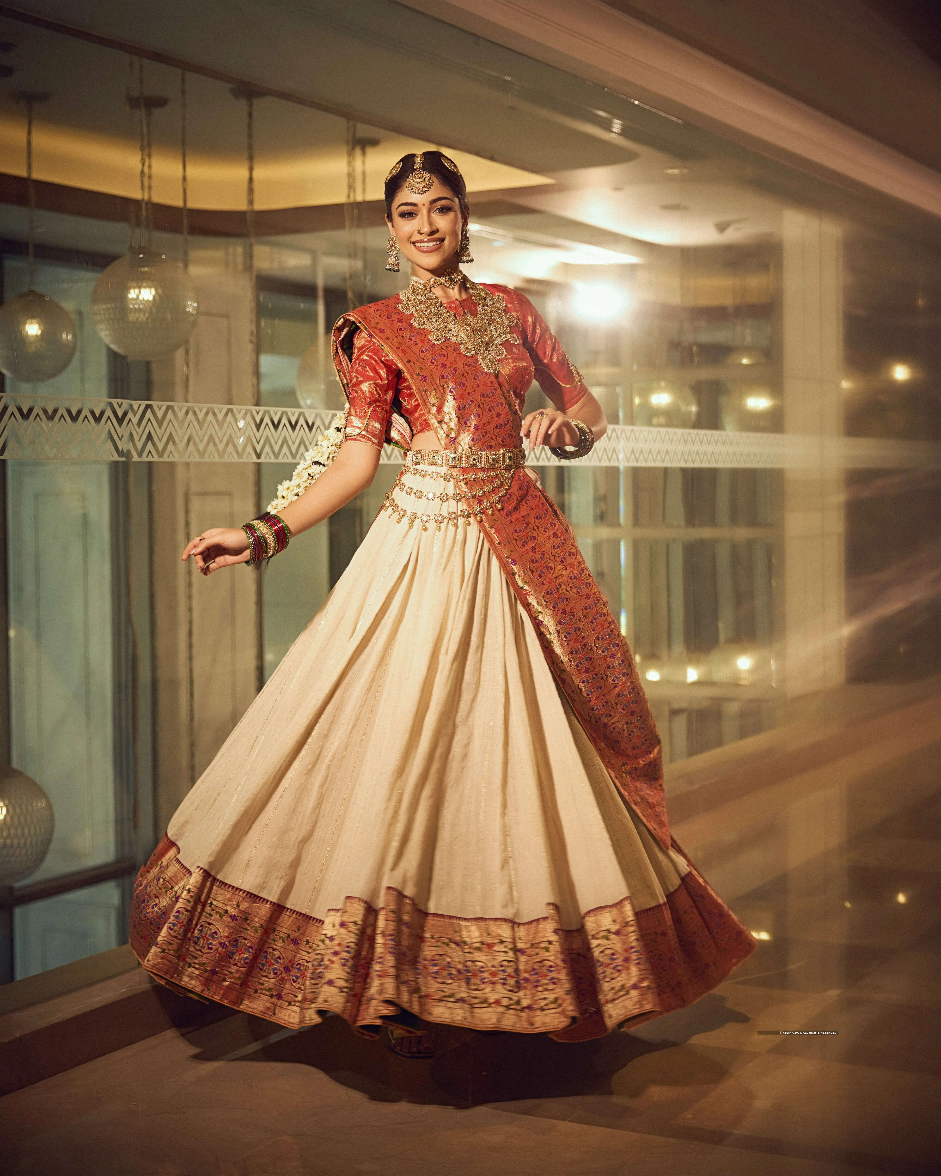 Nandini Gupta’s National Costume by Gaurang Shah Weaves a Timeless Tale ...