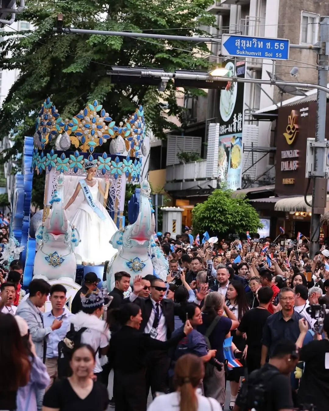 Opal Suchata Chuangsri Returns to Thailand, Thousands Gather to ...