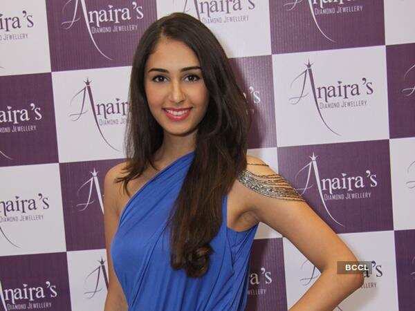 Hasleen Kaur launches exclusive Diamond store