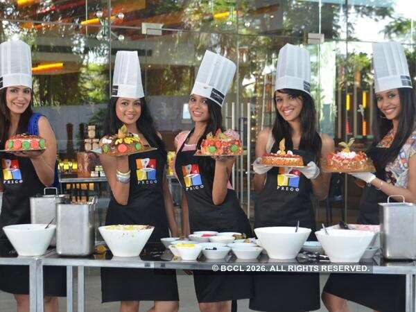 Miss India finalists with celebrity Chef Ajay Chopra