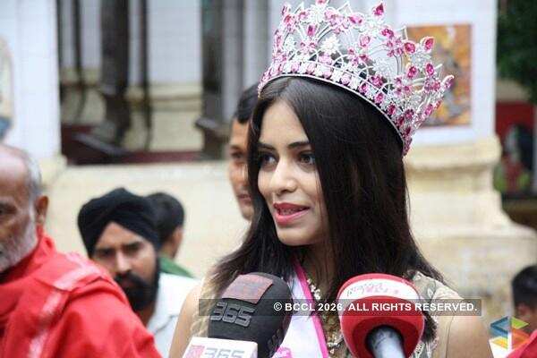 Miss India World 2016 Priyadarshini's Grand Homecoming