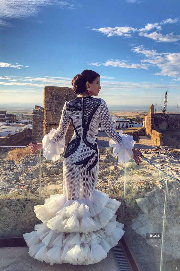 María José Lora is hotter than the Sun in these pictures