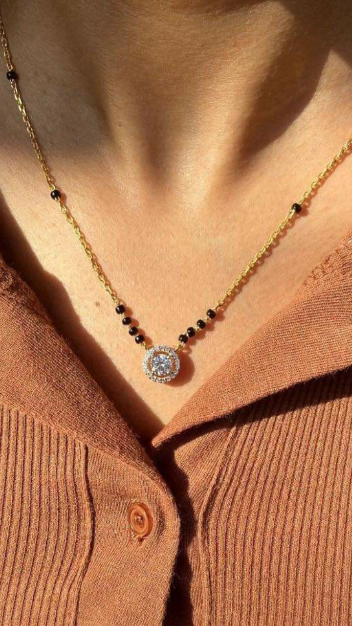 9 Stunning Gold Mangalsutra Designs Times Now