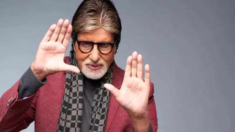 Amitabh Bachchan pokes fun at himself, claims resemblance to a robot in ...