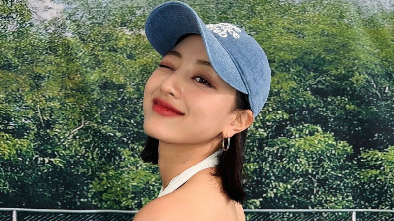 TWICE leader Jihyos solo debut album ZONE confirms release date with ...
