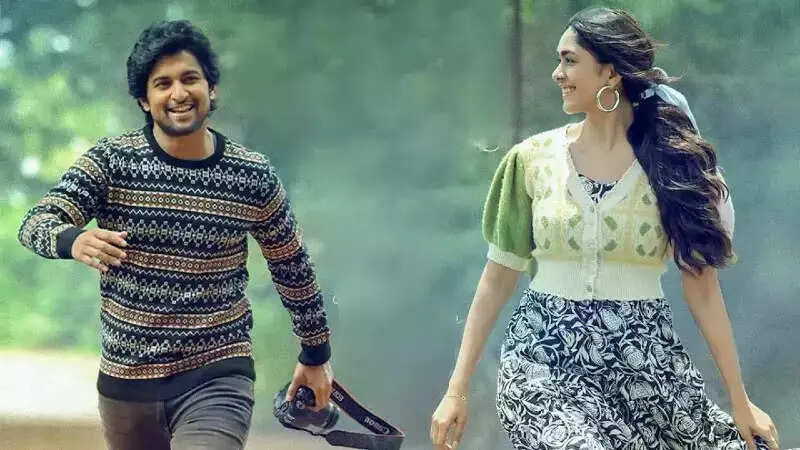 Samayama song from Nani and Mrunal Thakurs Hi Nanna is out. Watch it here