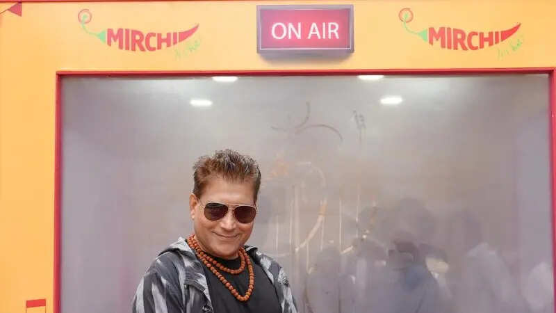 As Mirchi RJ Jeeturaaj makes his first-ever face reveal, check out his ...