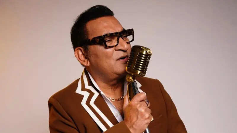 Abhijeet Bhattacharya announces ‘North America Tour 2025’ with son Jay ...