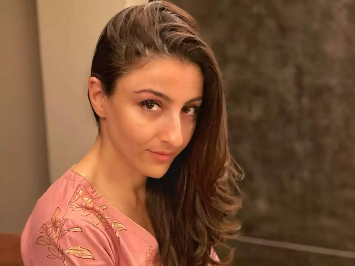 Soha Ali Khan remembers her father Mansoor Ali Khan Pataudi, posts an ...