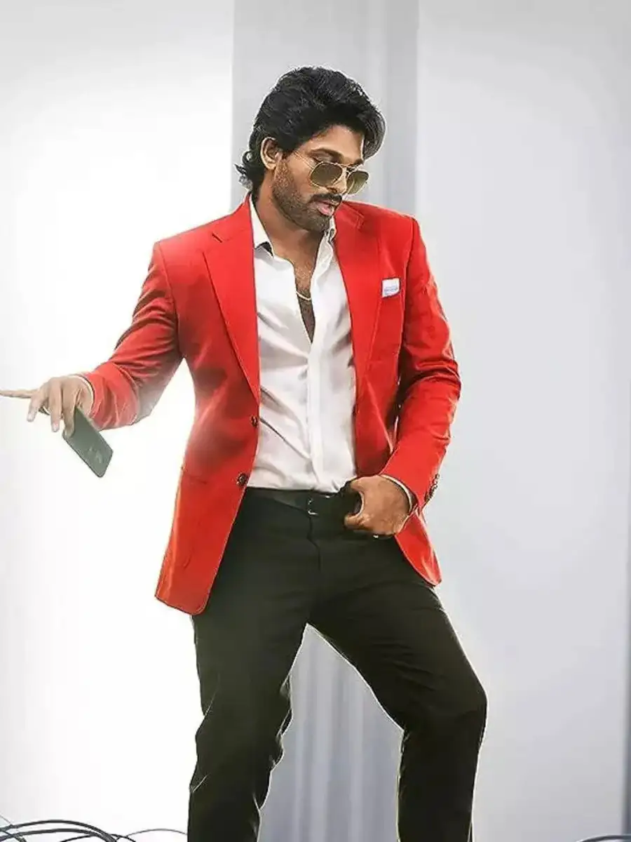 Allu Arjun's 8 romantic songs to listen when you miss your loved one