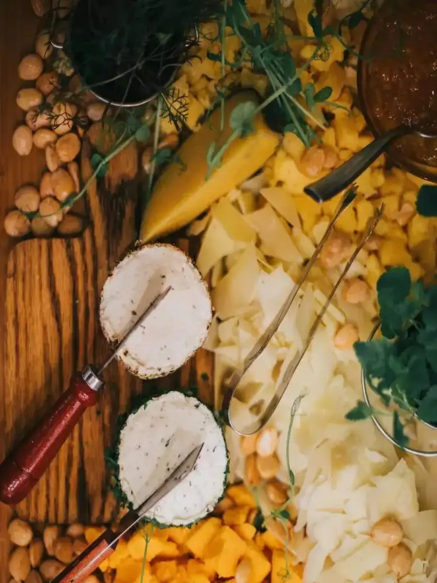 9 Healthiest types of cheese