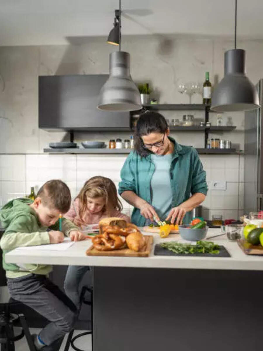 9 Common Kitchen Mistakes That Cause Food Poisoning | Times Now