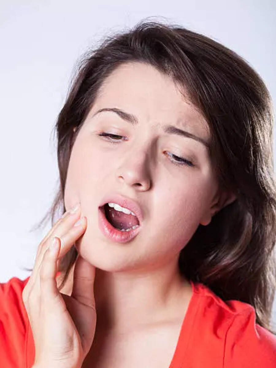 9 Home Remedies To Cure Painful Mouth Ulcers | Times Now