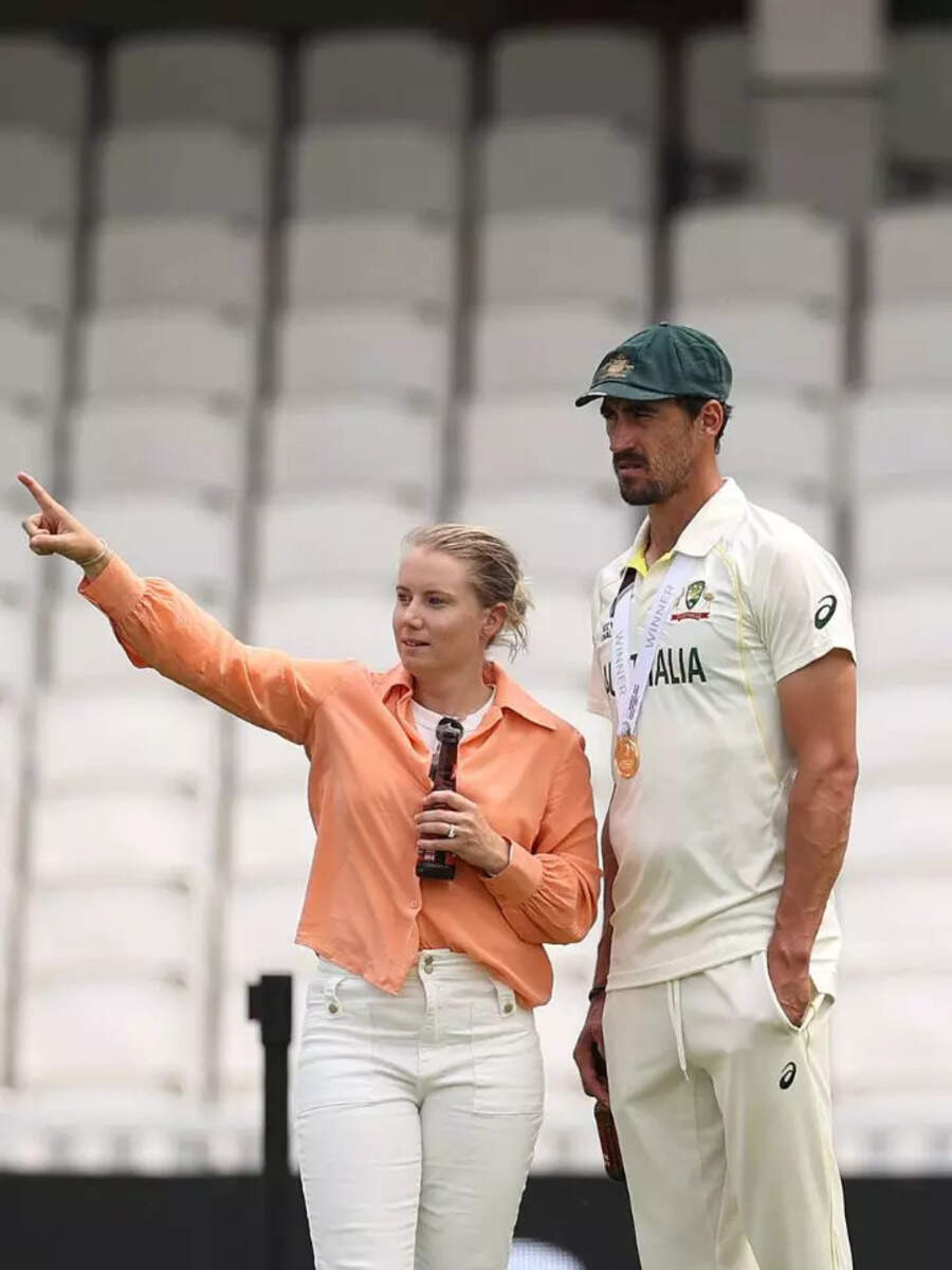 WTC Final Mitchell Starc and his wife Alyssa Healy seen on the field ...