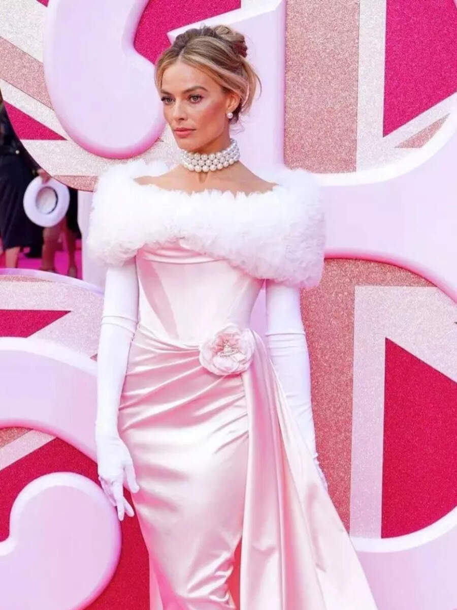 Stay Fit The Barbie Way With Margot Robbie’s Weight Loss Regime | Zoom TV