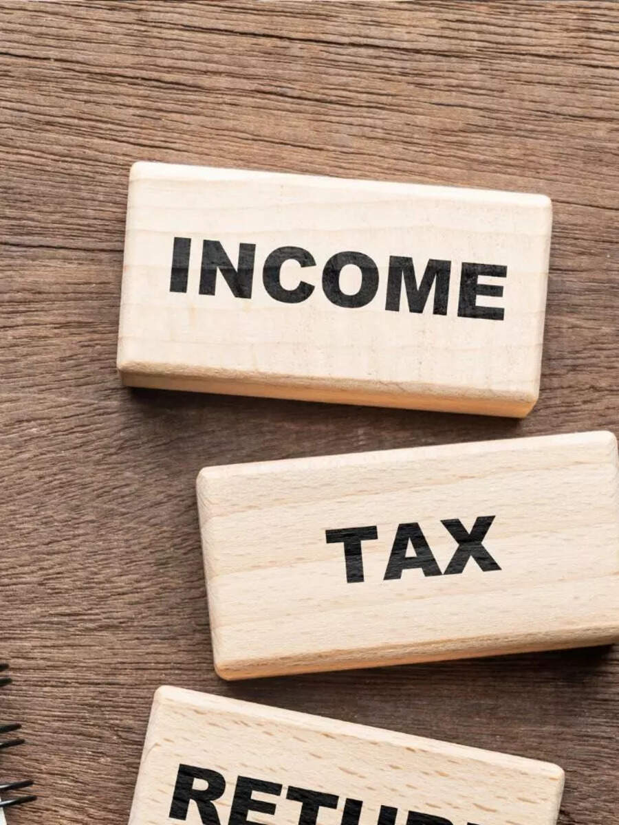 Income Tax Refund Scam: Waiting for money after ITR filing? BEWARE of ...
