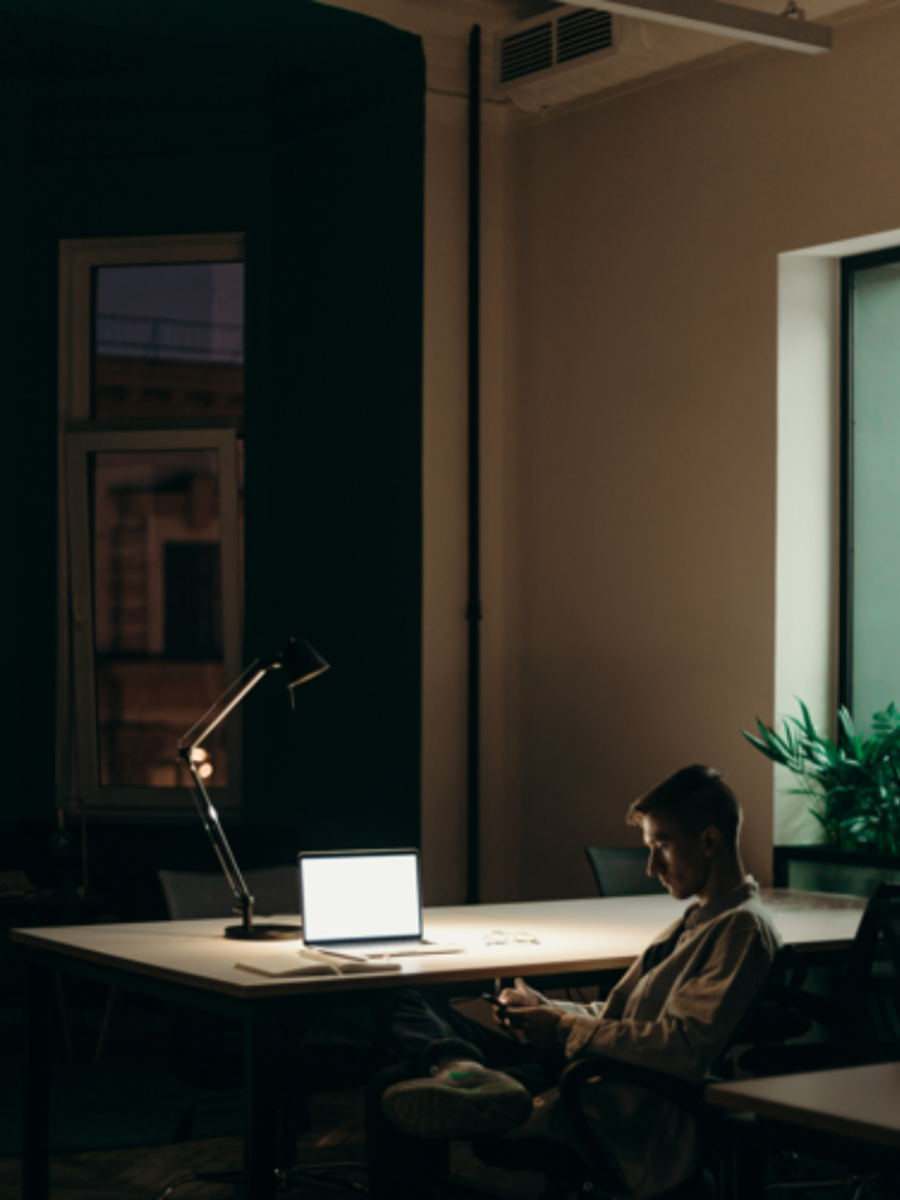 10 Tips To Avoid Overtime And Get Your Work Done Within Your Shift ...