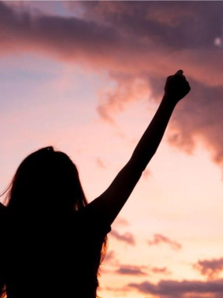 9 Ways To Be Positive In Life And Work | Zoom TV