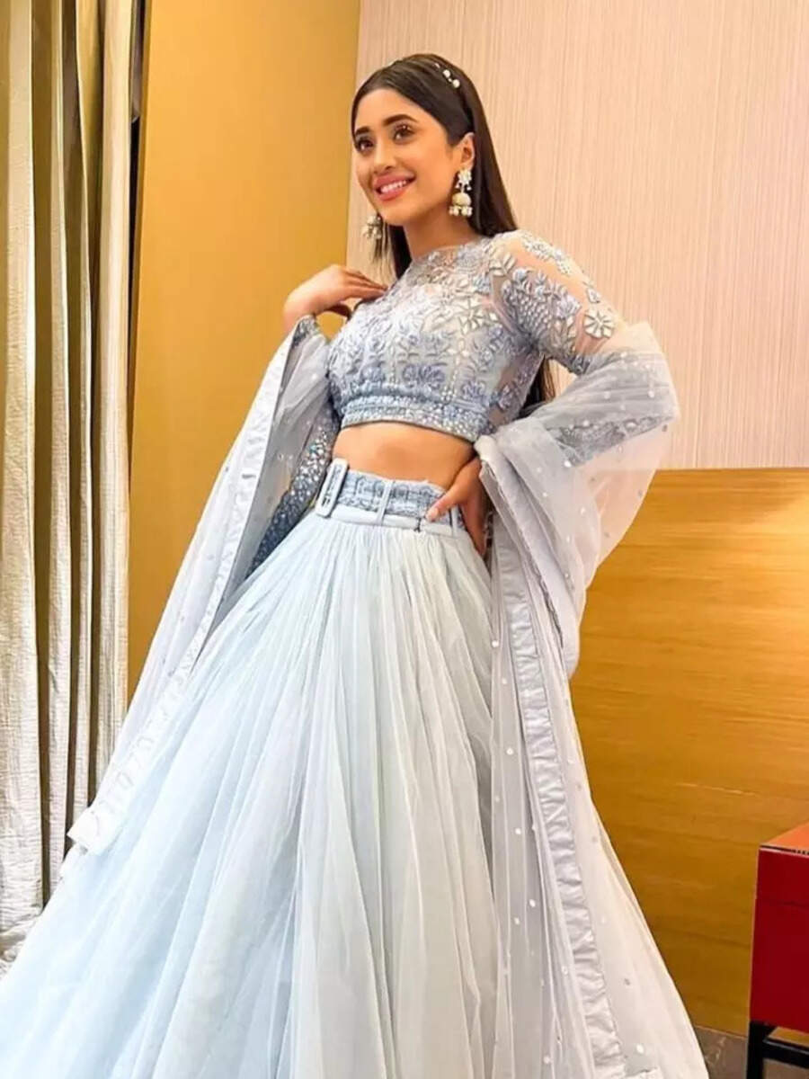 Raksha Bandhan 2023: Shivangi Joshi's Top 9 Traditional Fits For ...