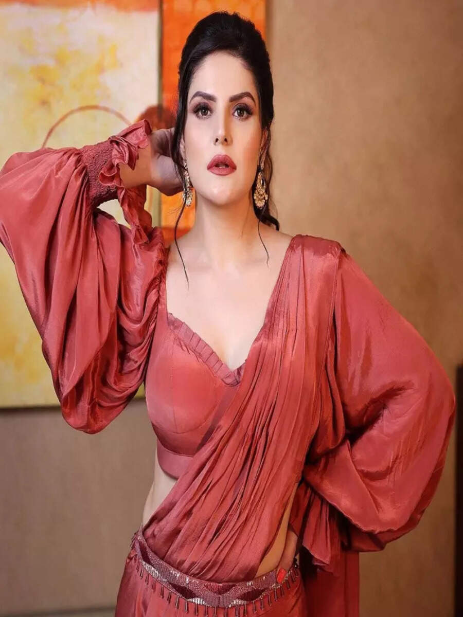 Zareen Khan’s Bold Look In Ready-To-Wear Saree | Times Now