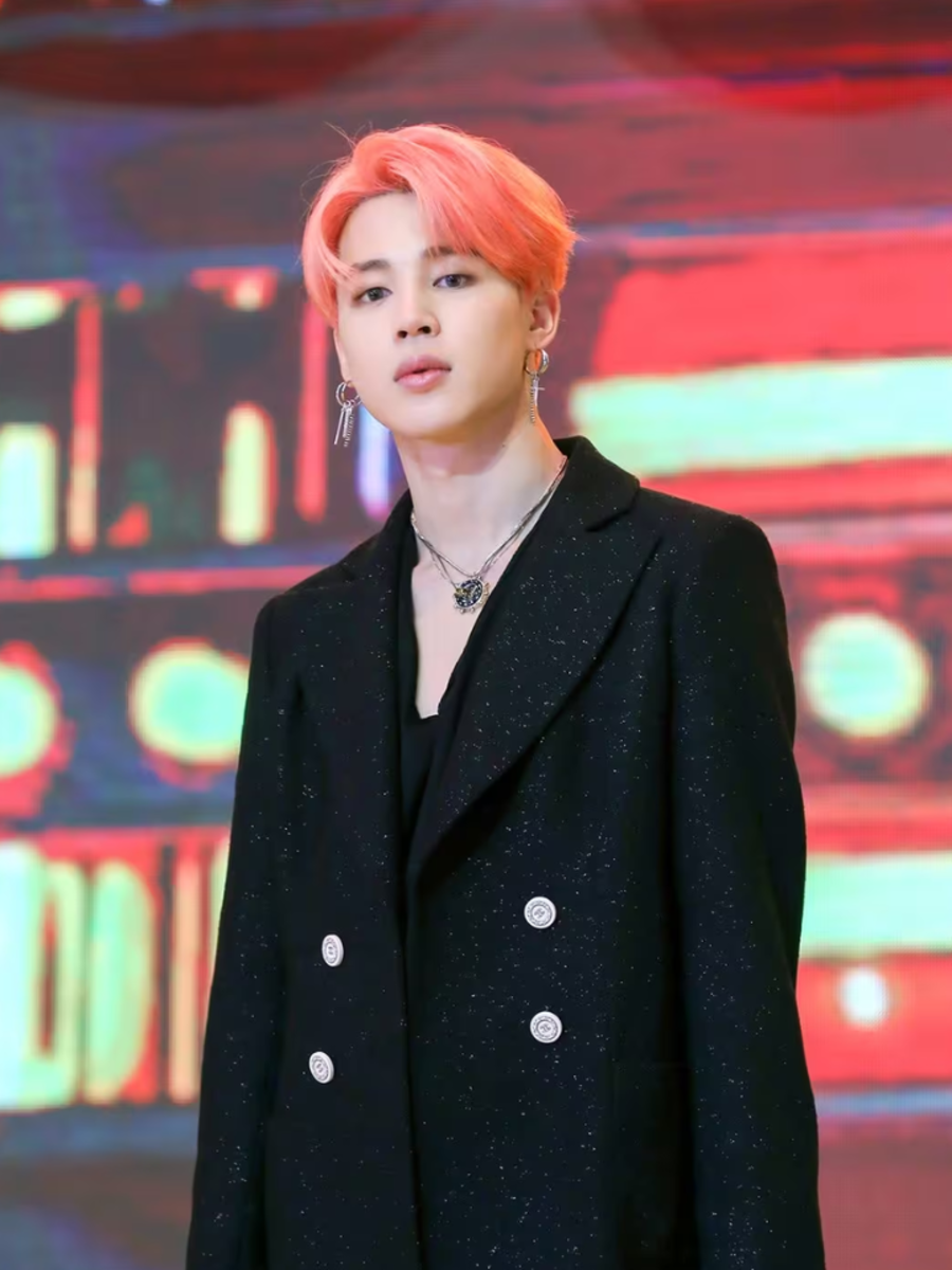 BTS’ Jimin Is King Of Black Fits And Here’s Proof | Times Now