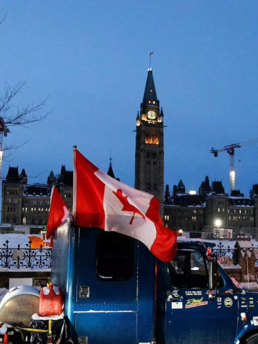 Despite World's 2nd Largest Country, Why Is Canada's Population Still ...