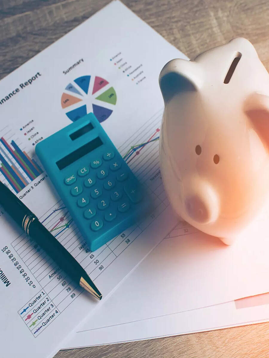 Fixed Deposit Laddering: Tips To Maximise Your FD Returns Using Smart ...