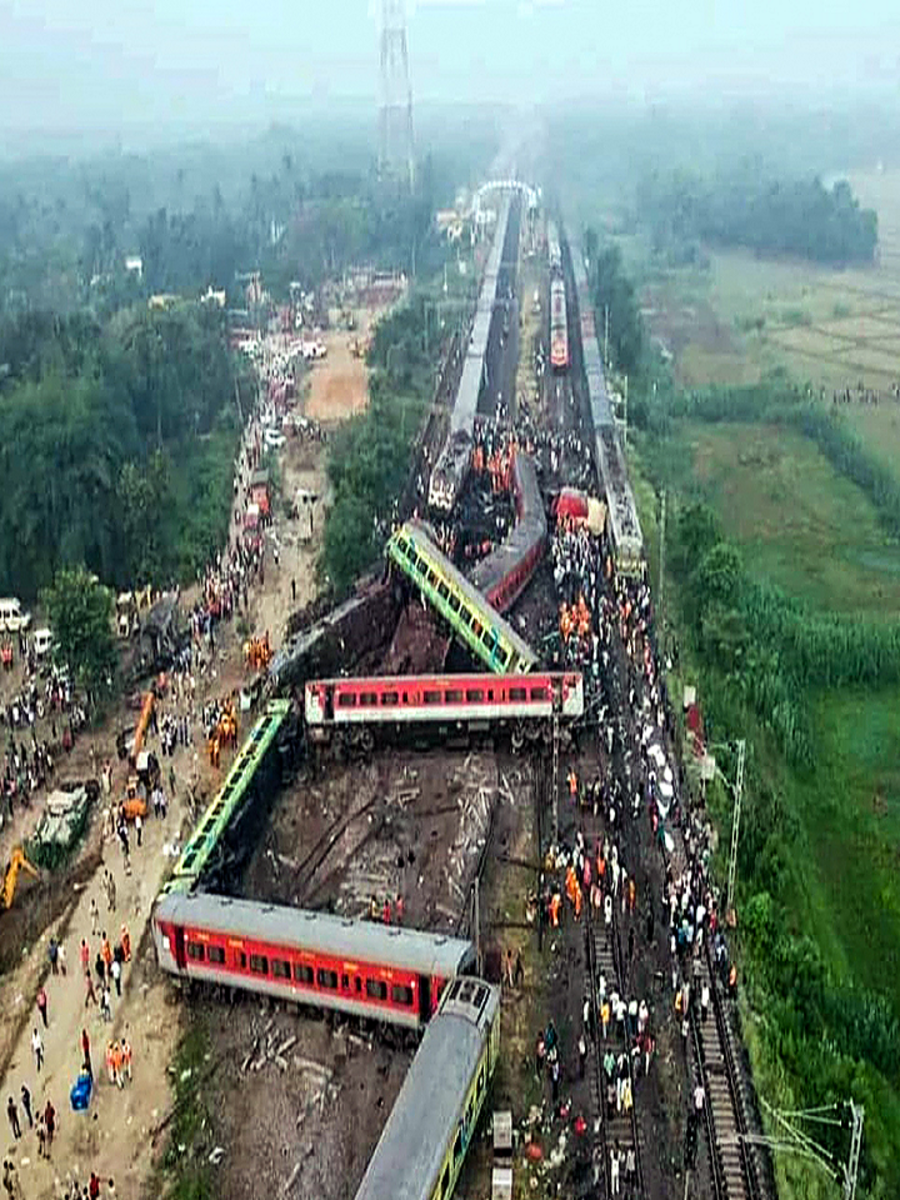 Balasore train accident bogies and engine auctioned, which company ...