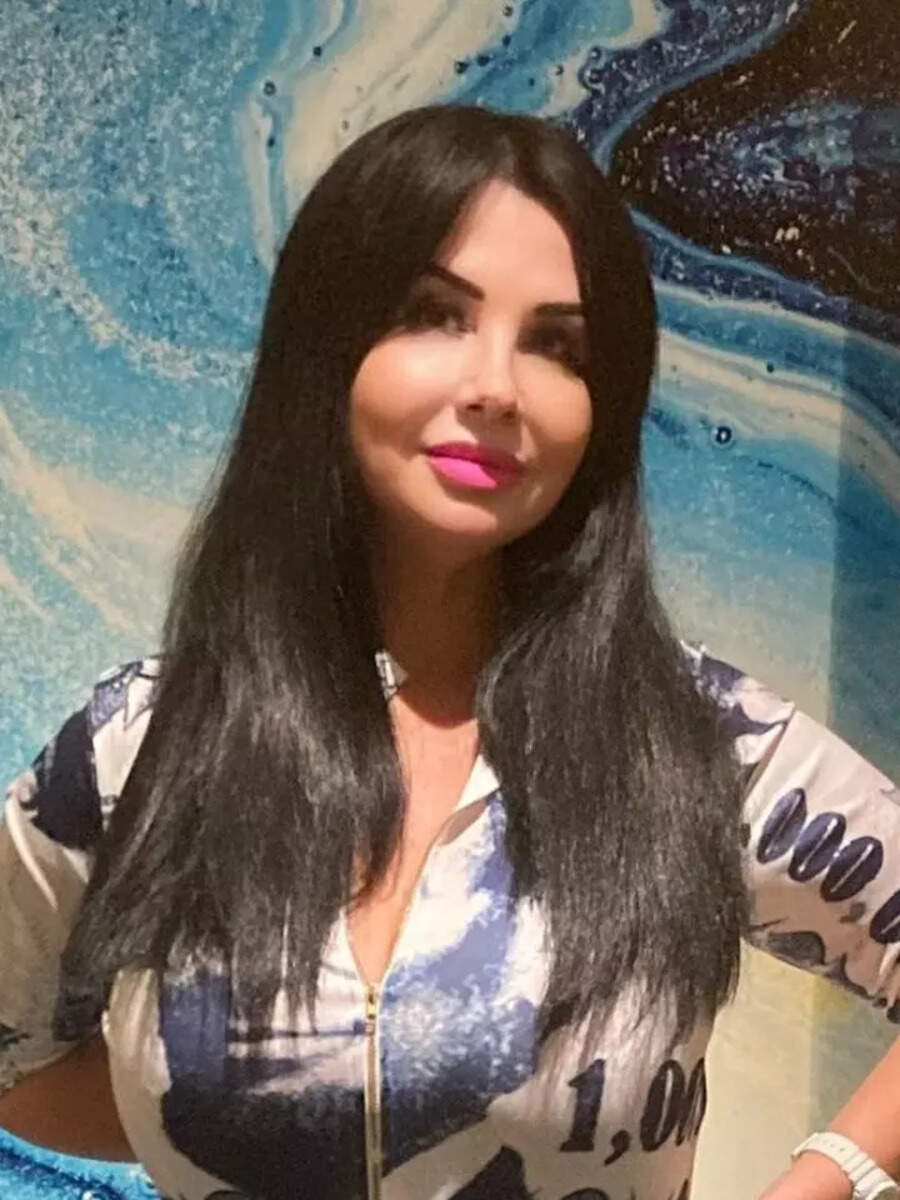 55 year old Fran Sawyer is very beautiful look like 25 year old from ...