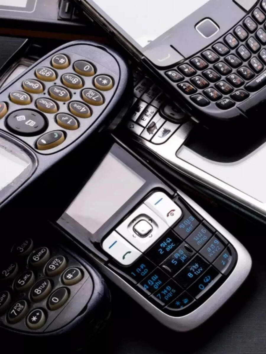 first mobile phone in India history of first cellular phone in india ...