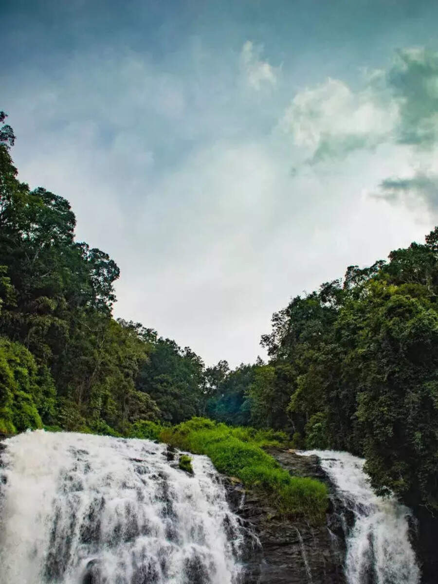 हे ठिकाण आहे भारतातील स्कॉटलंड, निसर्ग पाहून मनाला मिळेल शांती - coorg ...