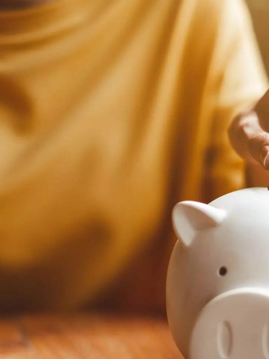 FD interest rates comparison: What top banks are offering in 2024 | ET Now