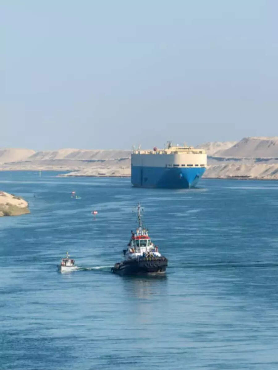Egypt earning from suez canal each wave of water Rs 78 thousand crores ...