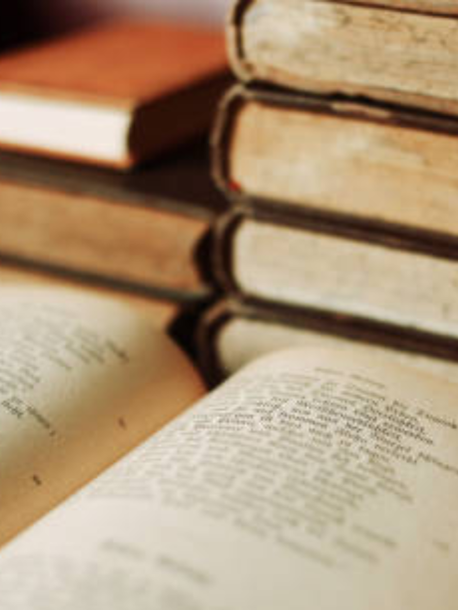 8 Iconic Poems Written in English | Times Now