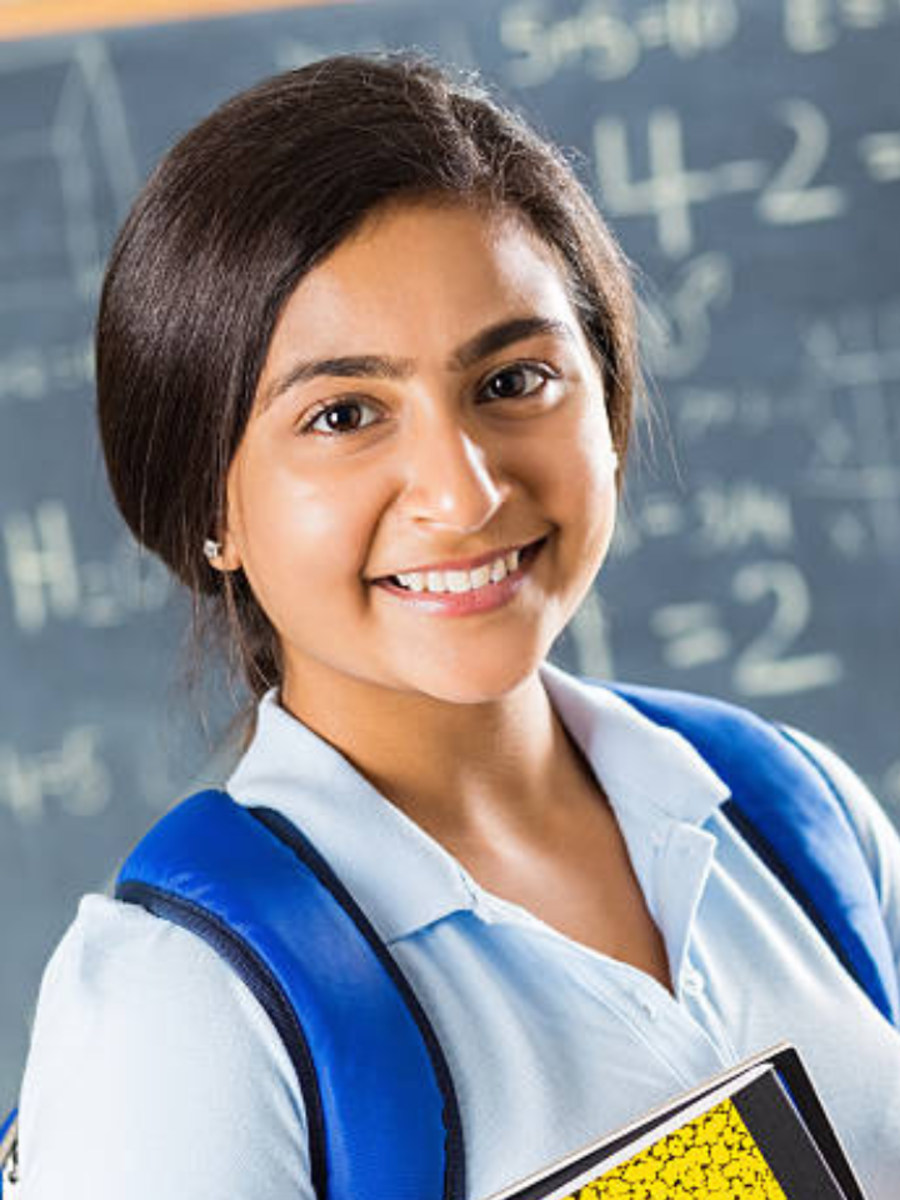 CBSE Class 12 Physics Chapter Wise Weightage for Board Exams 2024 ...