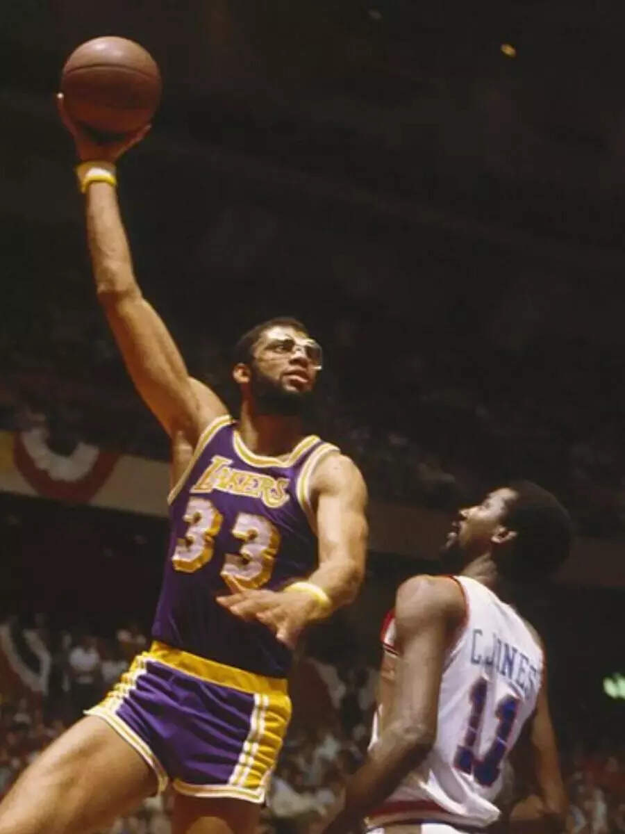 Top 10 most iconic signature moves of NBA players | Times Now