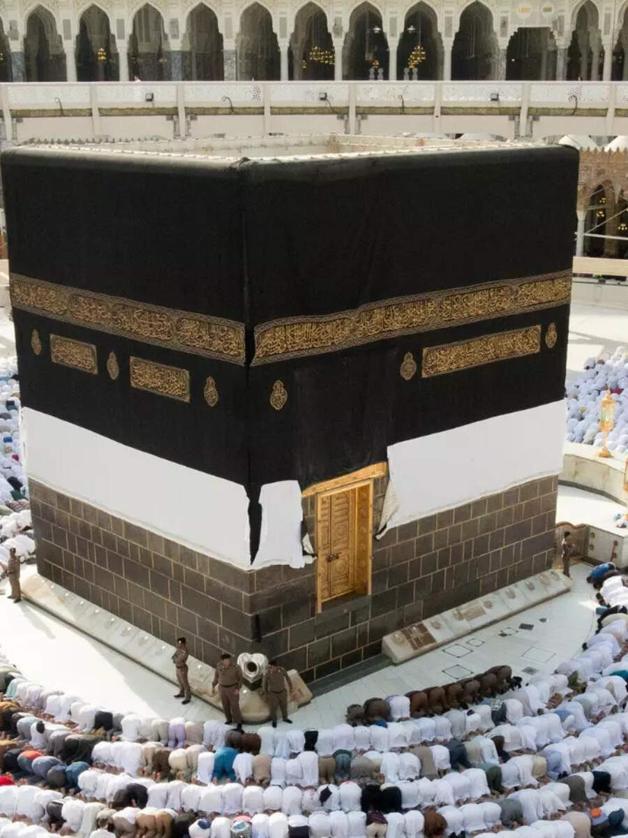 Ramadan 2024: Explore the World's Oldest Mosques and Their History ...