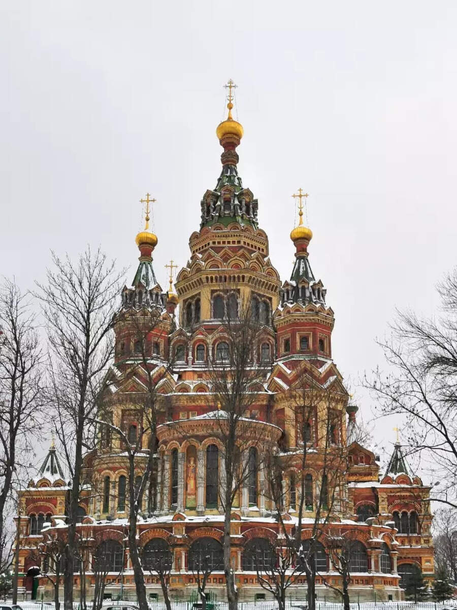 5 Facts About Russia That Put Its Colossal Size Into Perspective ...