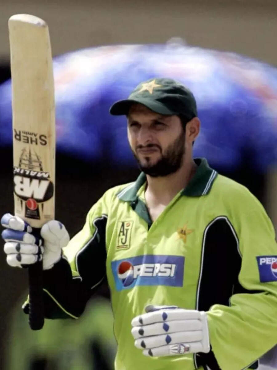 Shahid Afridi To Imran Khan: 5 Pakistani Players Who Came Out Of ...