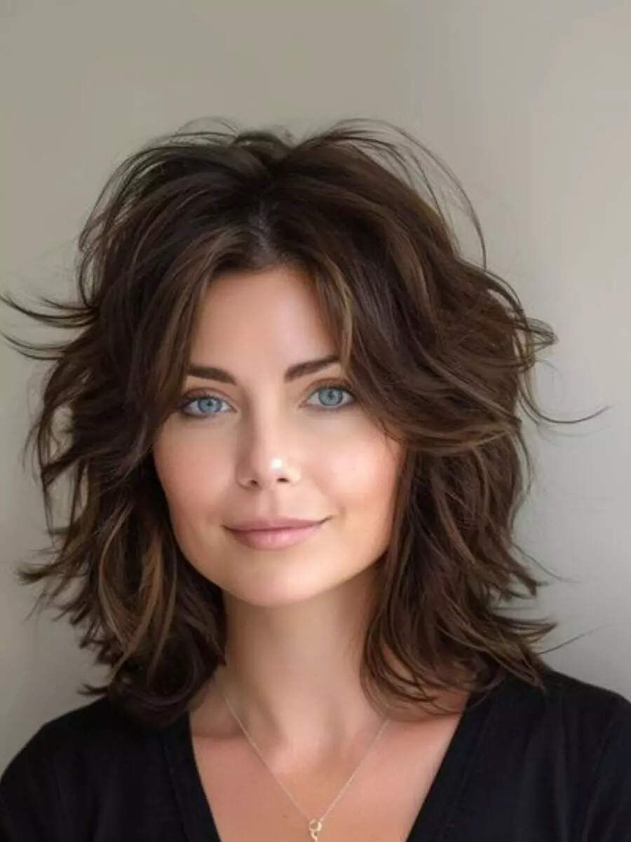 9 Trending Hairstyles In 2024 : Textured Layers To Mini-Bob Cut | Zoom TV