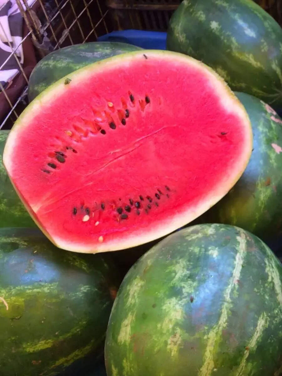 8 Tips To Pick Watermelons That Are Ripe And Juicy This Summer | Times Now