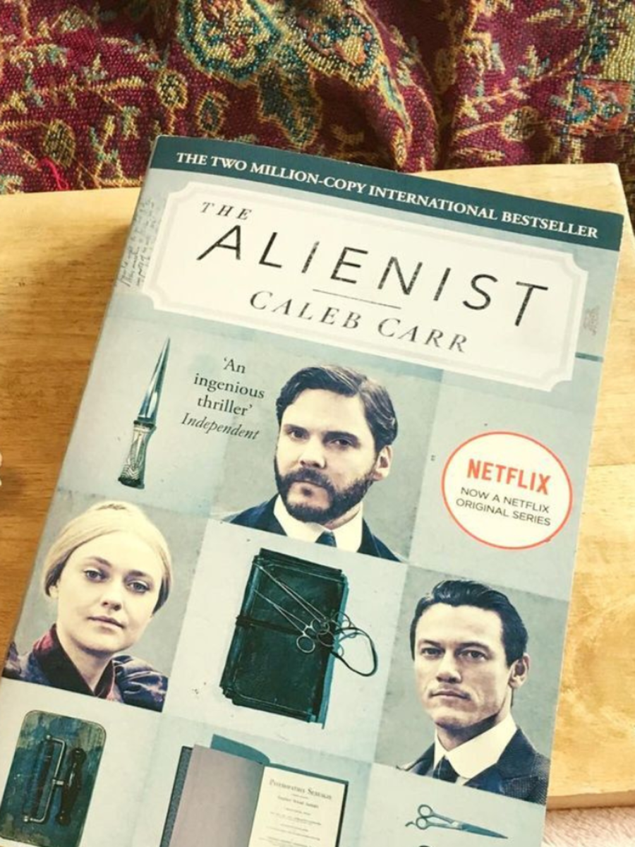 The Alienist by Caleb Carr Explained in 2 Minutes | Times Now