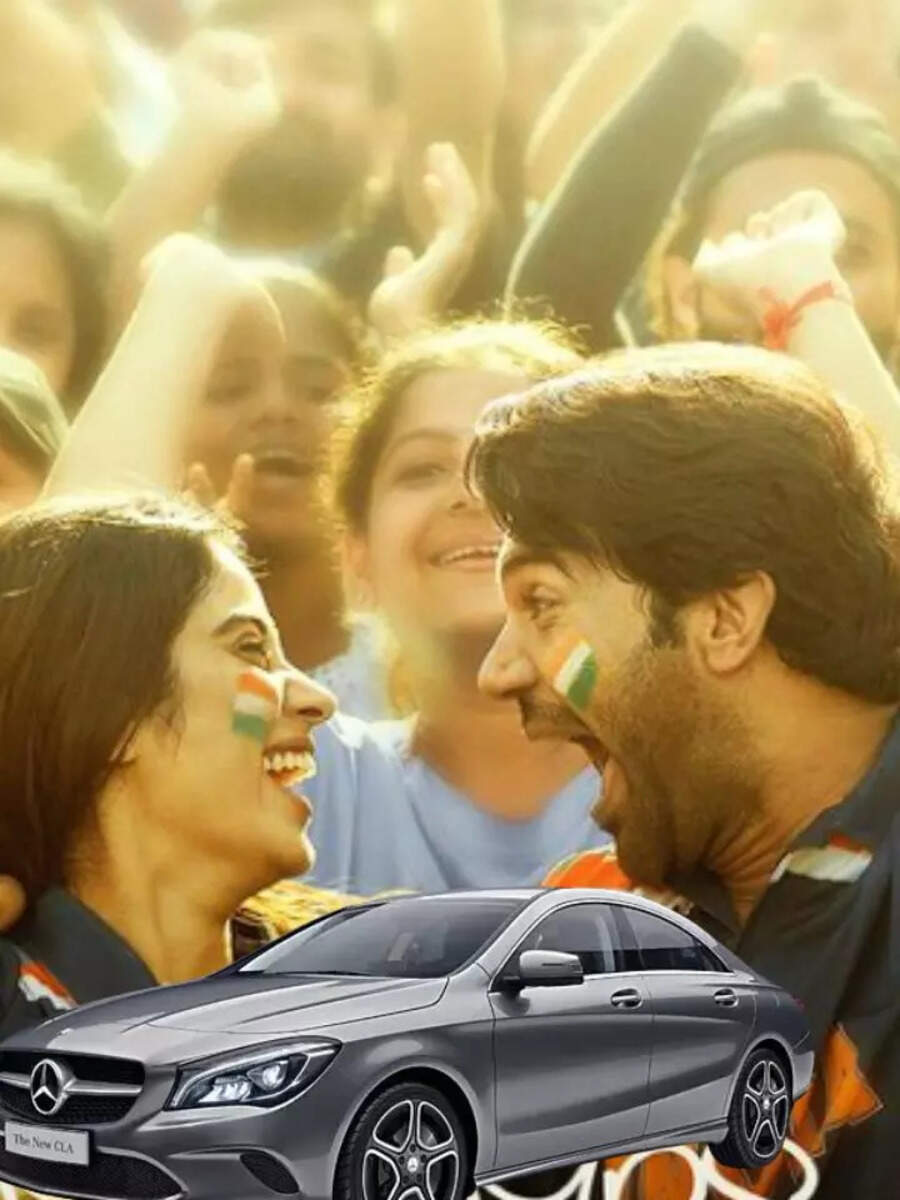 Check Car Collection Of Mr And Mrs Mahi Actors Janvhi Kapoor And ...