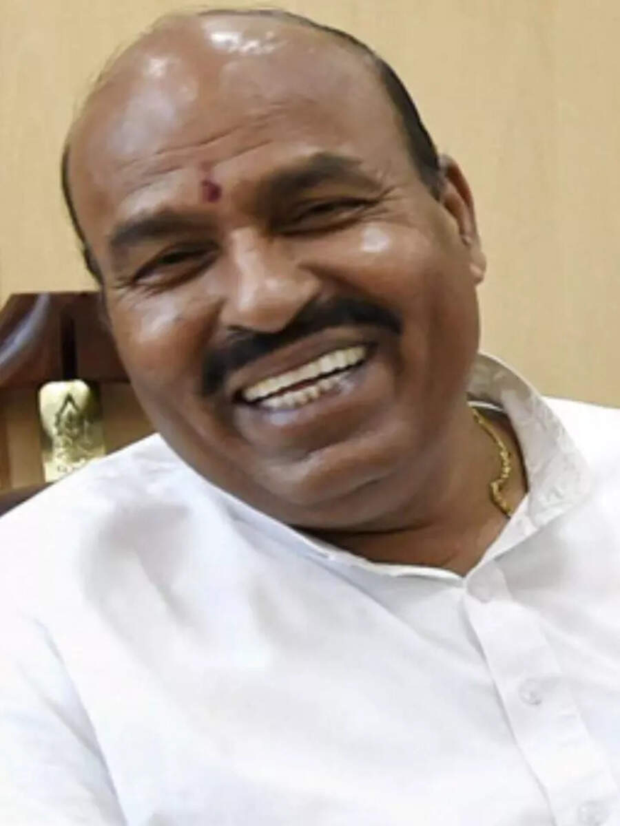 Virendra Kumar Khatik MP of Modi 3.0 own cheapest phone | Times Now ...