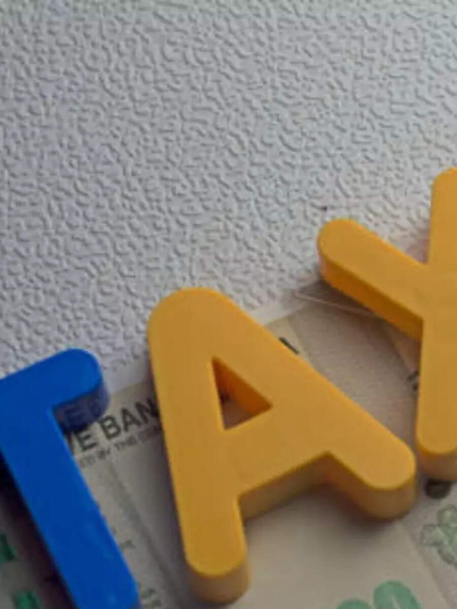 Filing ITR Yourself? Keep THESE things in mind | ET Now