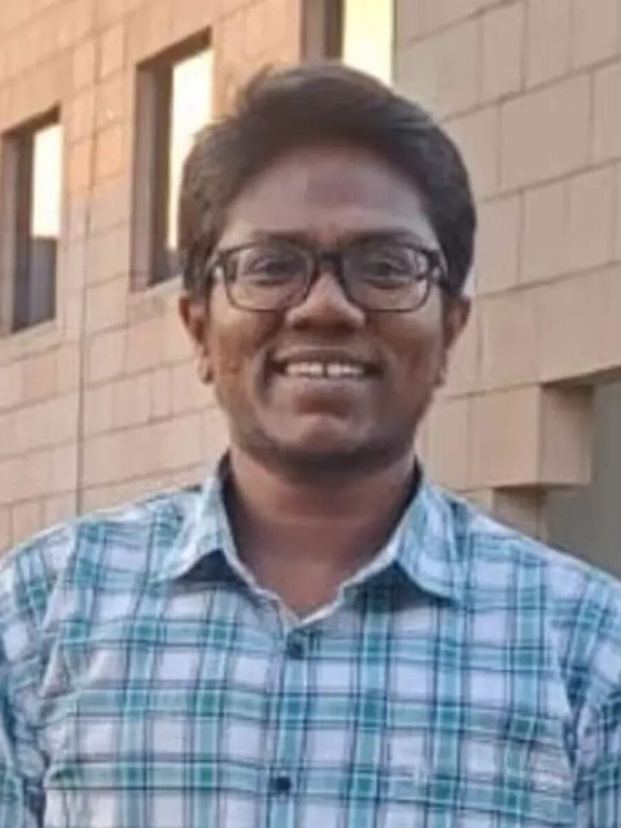 Meet IRS Officer M Anusuya who changed Gender and Name to Anukathir ...