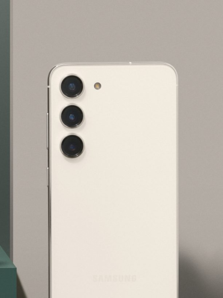 5 Best Samsung Phones Under Rs 45000 In August 2024: Samsung Galaxy A55 ...