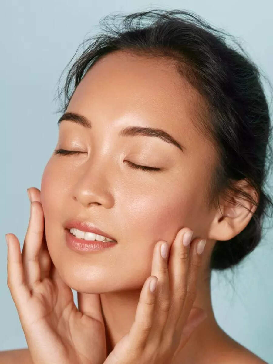 Daily Skincare Habits Of Women Who've Glowing Skin | Times Now